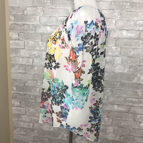 CAbi | Tops | Cabi Floral Key Hole Tie Blouse | Poshmark